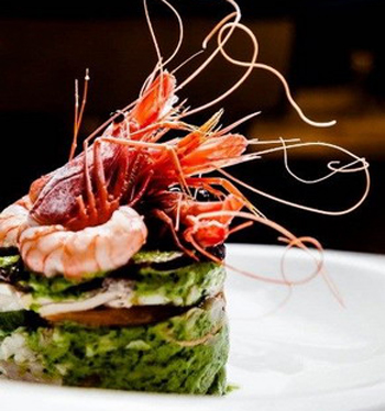 “Cappon Magro” di Pesce azzurro con gamberi rossi di Santa Margherita ...